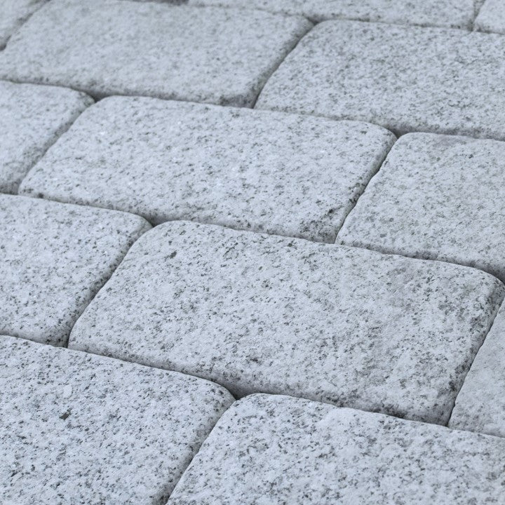 Light Grey Granite Block Paving - 200 x 100 x 50mm - Sawn, Tumbled & H ...