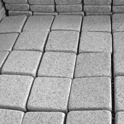 Light Grey Granite Block Paving - 140 x 140 x 50mm - Sawn, Tumbled & H ...